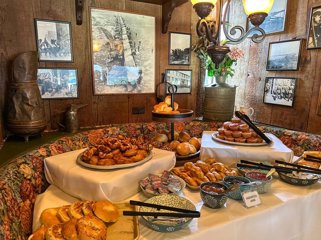 94th Aero Squadron Restaurant | Hidden San Diego
